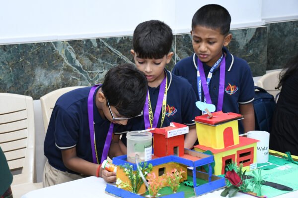 Explore Coding for Kids: Courses Offered by Makers Muse