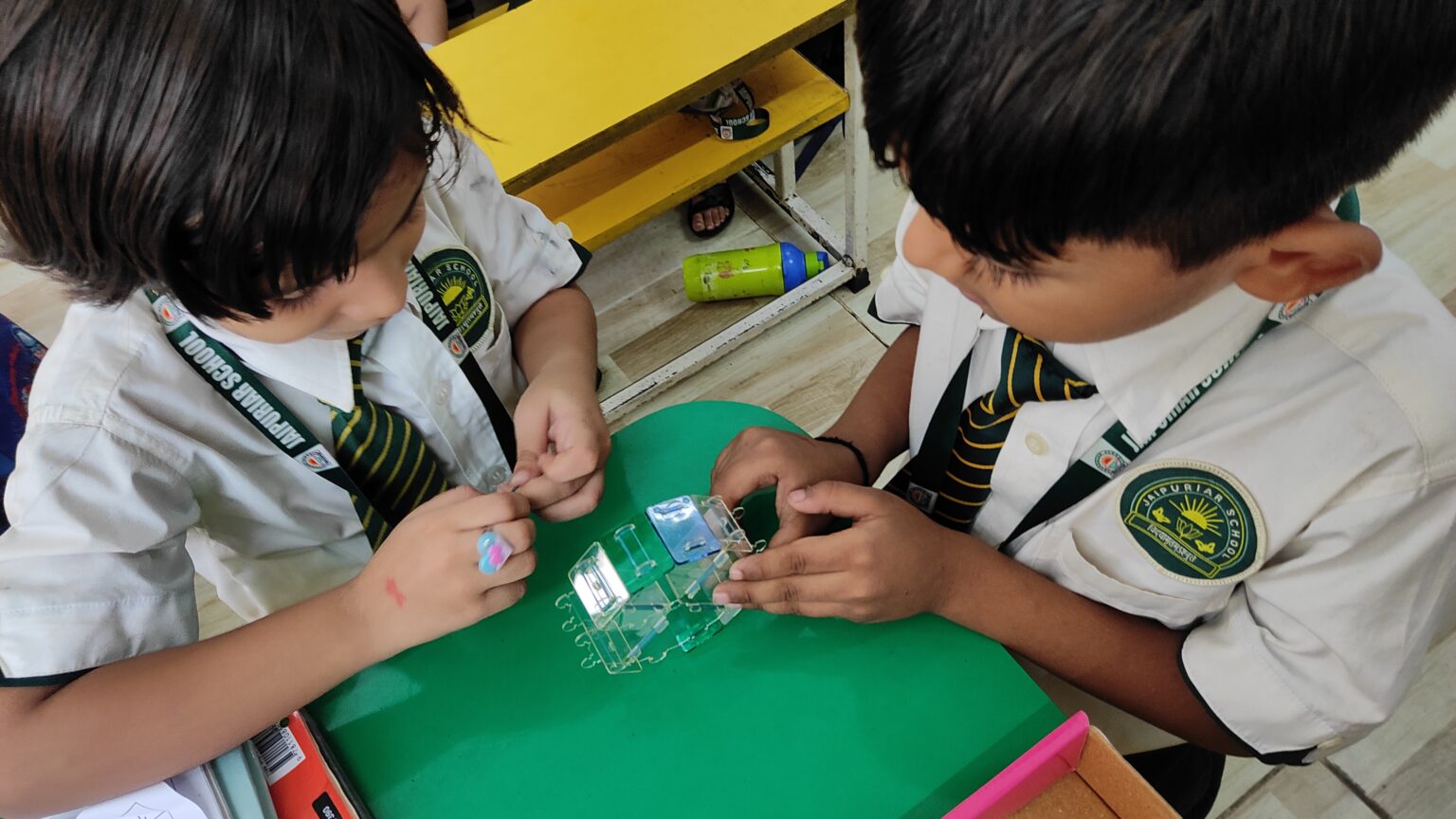 10 Explore Fun and Creative Innovative Ideas for Atal Tinkering Labs